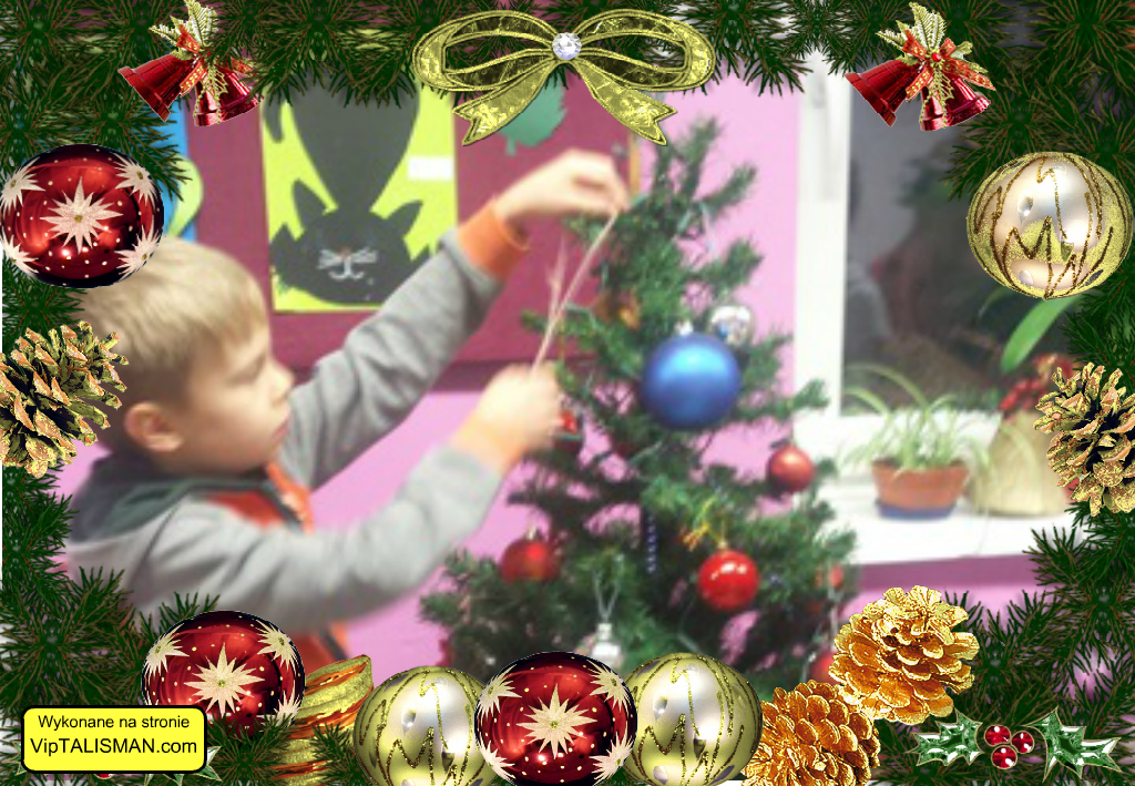 Strojenie choinki w radosnym nastroju - Stojedynka Olsztyn